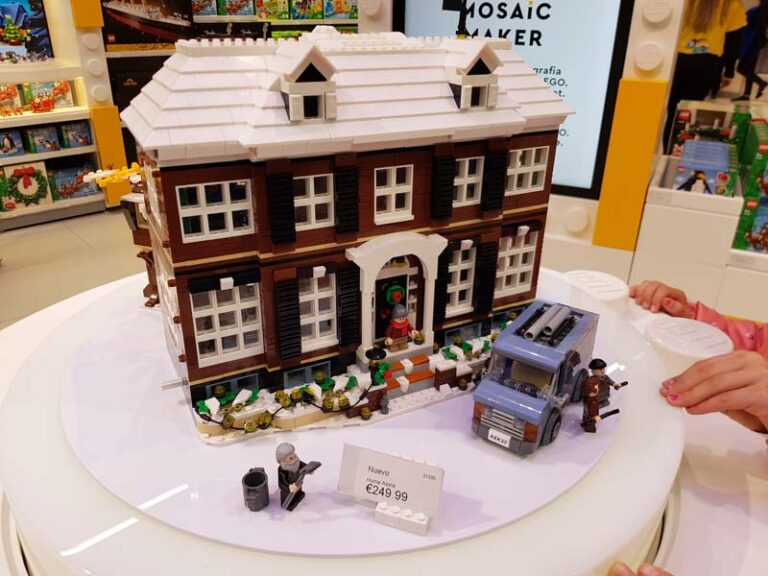 La Nueva Flagship Store de LEGO en Barcelona Ver OFERTAS (NUEVO)